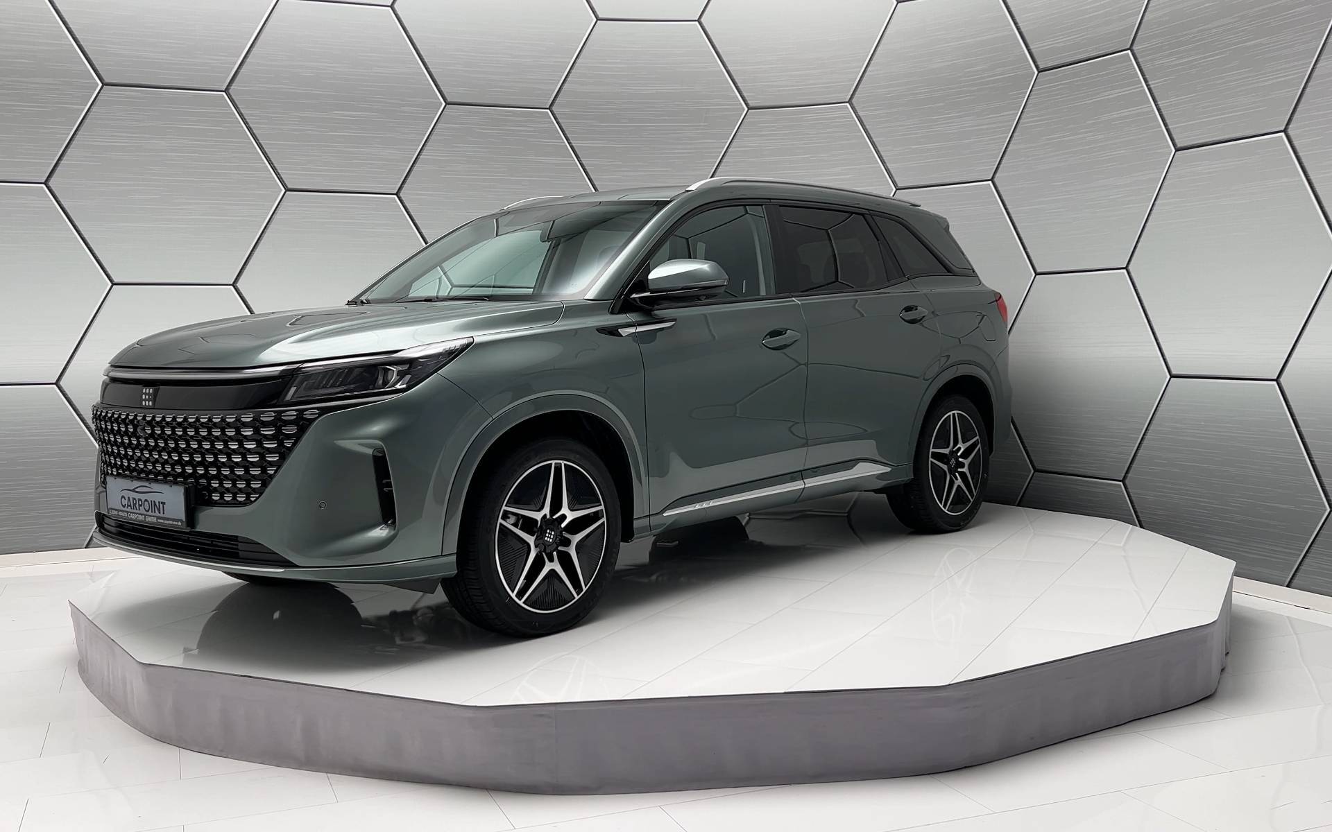 DFSK Fengon E5 PHEV Plugin Hybrid Panorama 360° Kamera 7-Sitzer ...